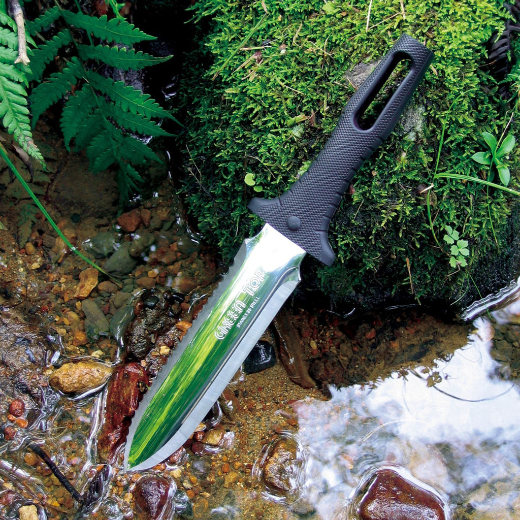 Nisaku Japan | Official Site of the Hori Hori #1 Selling Garden Tool